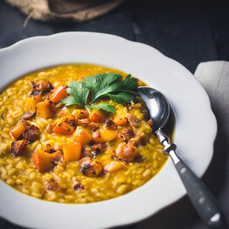 ẤM ÁP BỮA TỐI CUỐI TUẦN BÊN GIA ĐÌNH VỚI MÓN CƠM RISOTTO BÍ ĐỎ HẤP DẪN